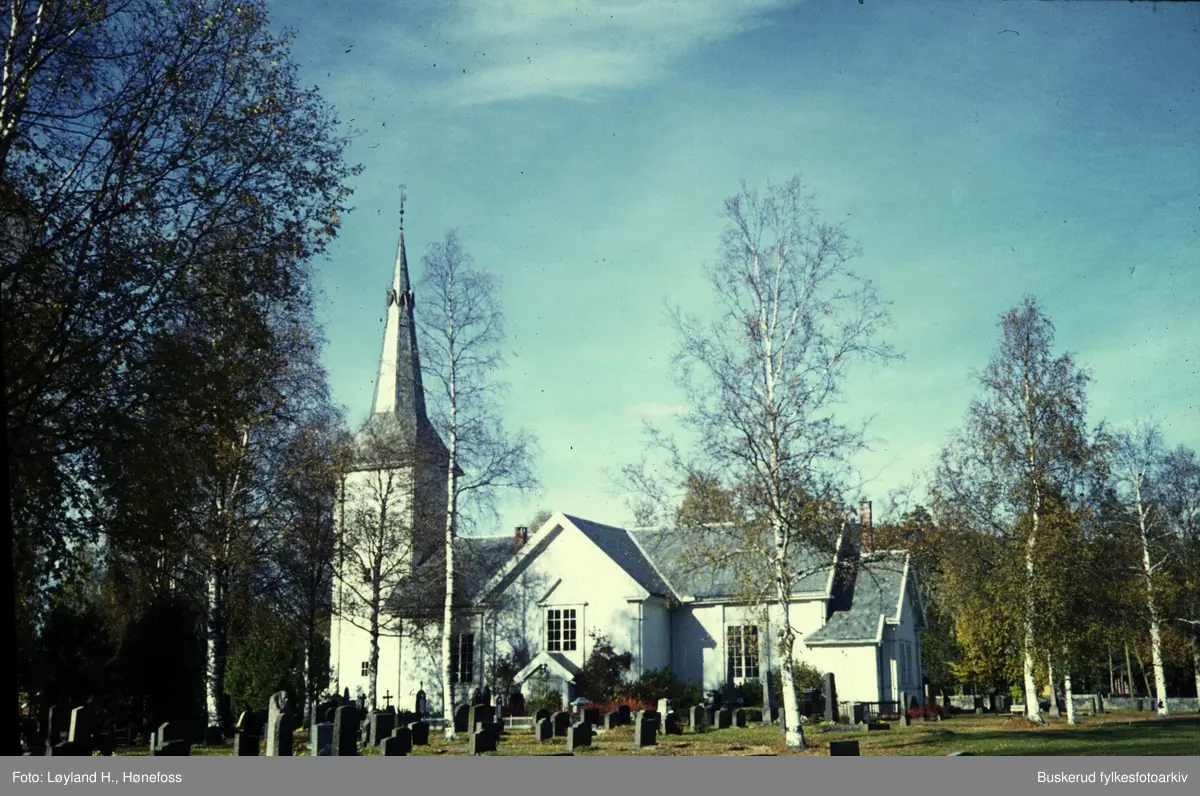 Lunder kirke, Sokna 1971 - Buskerud Fylkesfotoarkiv / DigitaltMuseum