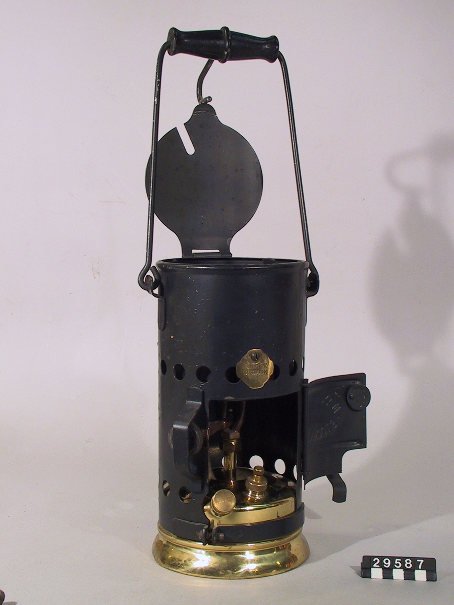 Fotogenkamin - Tekniska Museet / DigitaltMuseum