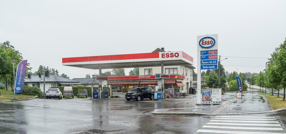 Esso bensinstasjon Sørumsandvegen Sørumsand Sørum - Akershusbasen ...