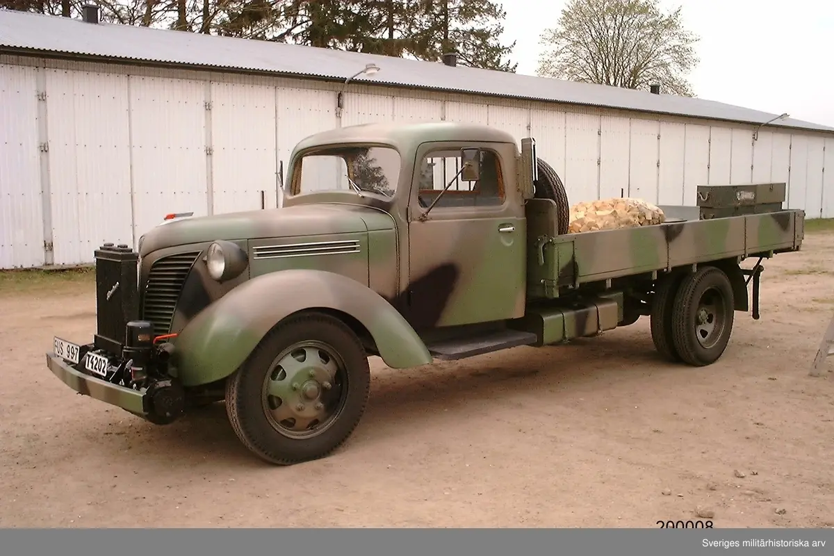 Volvo Lv 112Dt - Artillerimuseet / DigitaltMuseum